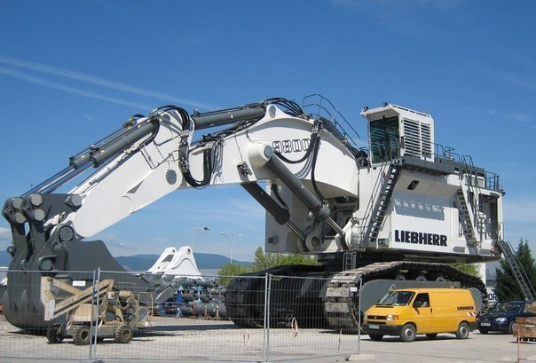 Liebherr R9800.Рабочий вес - 800 т, мощность - ... - Наука и Техника ...